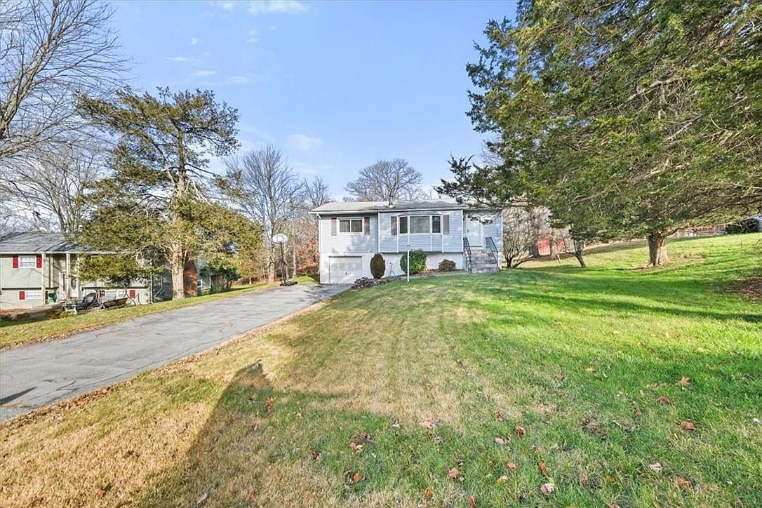 11 Houston Avenue, Monroe, NY 10950 | Zillow