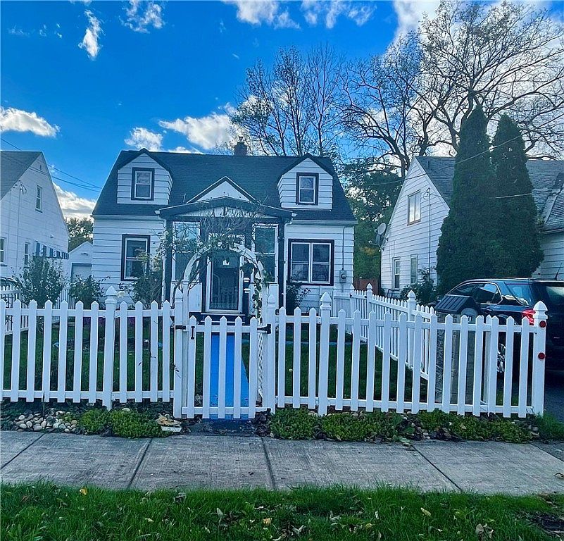 61 Northaven Ter, Rochester, NY 14621 | Zillow