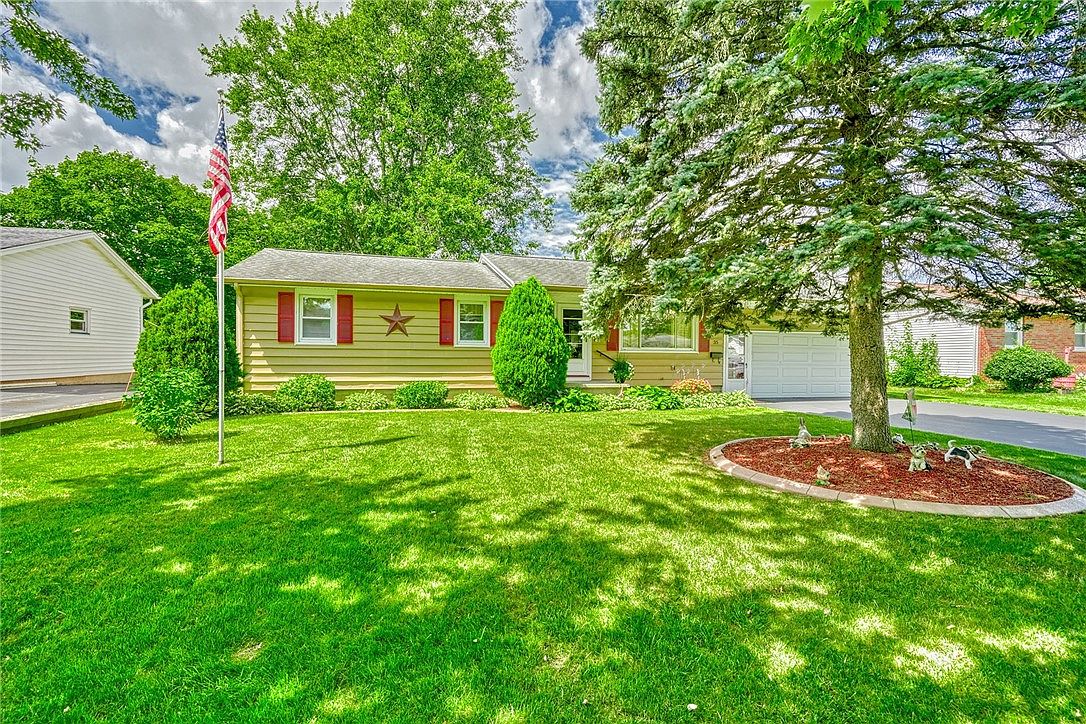 35 Drexel Dr, Rochester, NY 14606 | Zillow