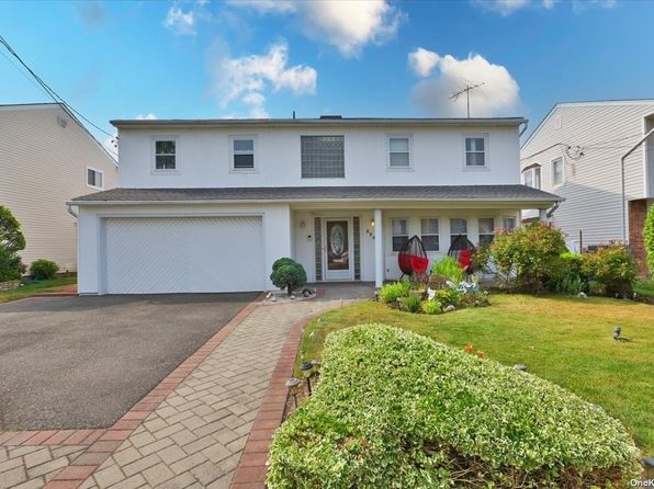 11516 Real Estate - 11516 Homes For Sale | Zillow