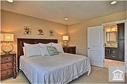 530 Cliff Dr APT 303, Laguna Beach, CA 92651 | Zillow
