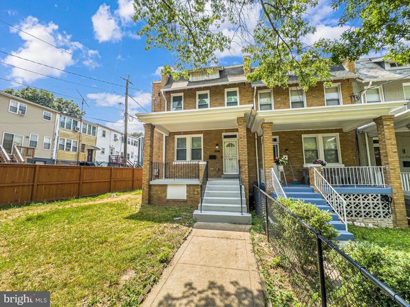 4 Bedroom Homes for Sale in Washington DC | Zillow