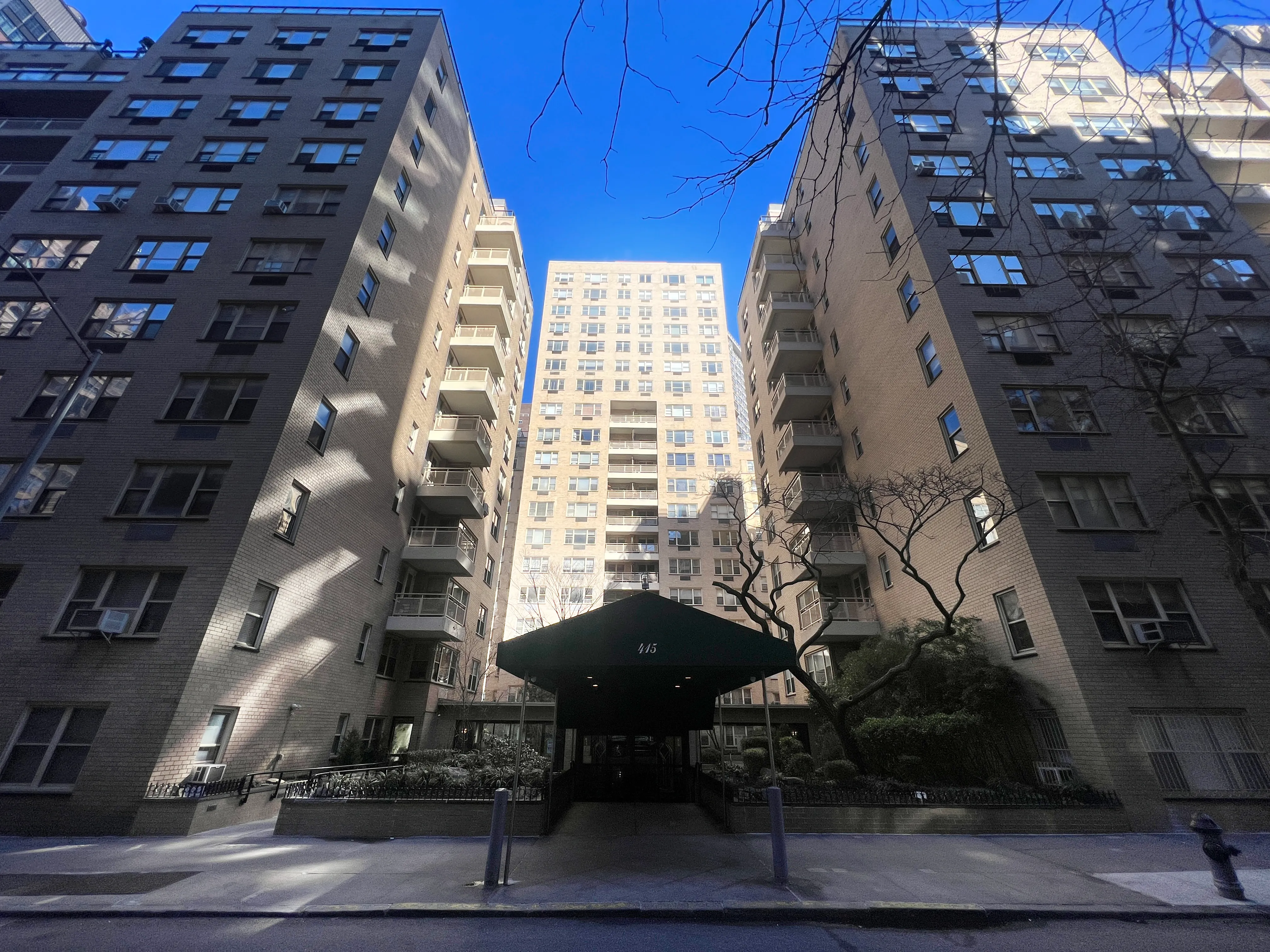 415 East 52nd Street #15CC in Beekman, Manhattan | StreetEasy