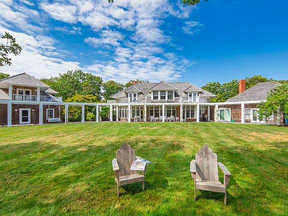 32 Boldwater Rd #3, Edgartown, MA 02539 | MLS #41236 | Zillow