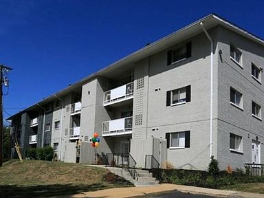 3322 Wheeler Rd SE #104, Washington, DC 20032 | Zillow