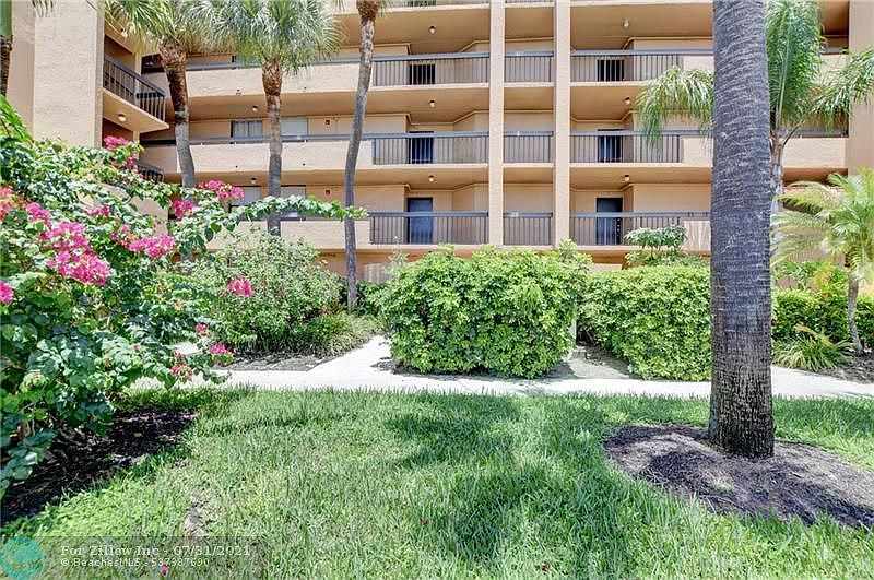 Lavers Delray Racquet Club Condominiums - Delray Beach, FL | Zillow