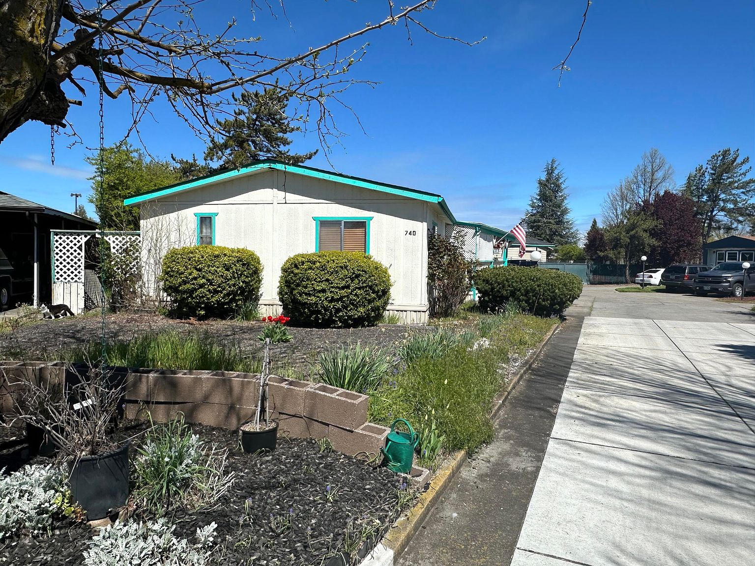 740 Kala Renee, Medford, OR 97501 | Zillow
