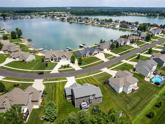 2480 Cedar West Dr, Jenison, MI 49428 | Zillow