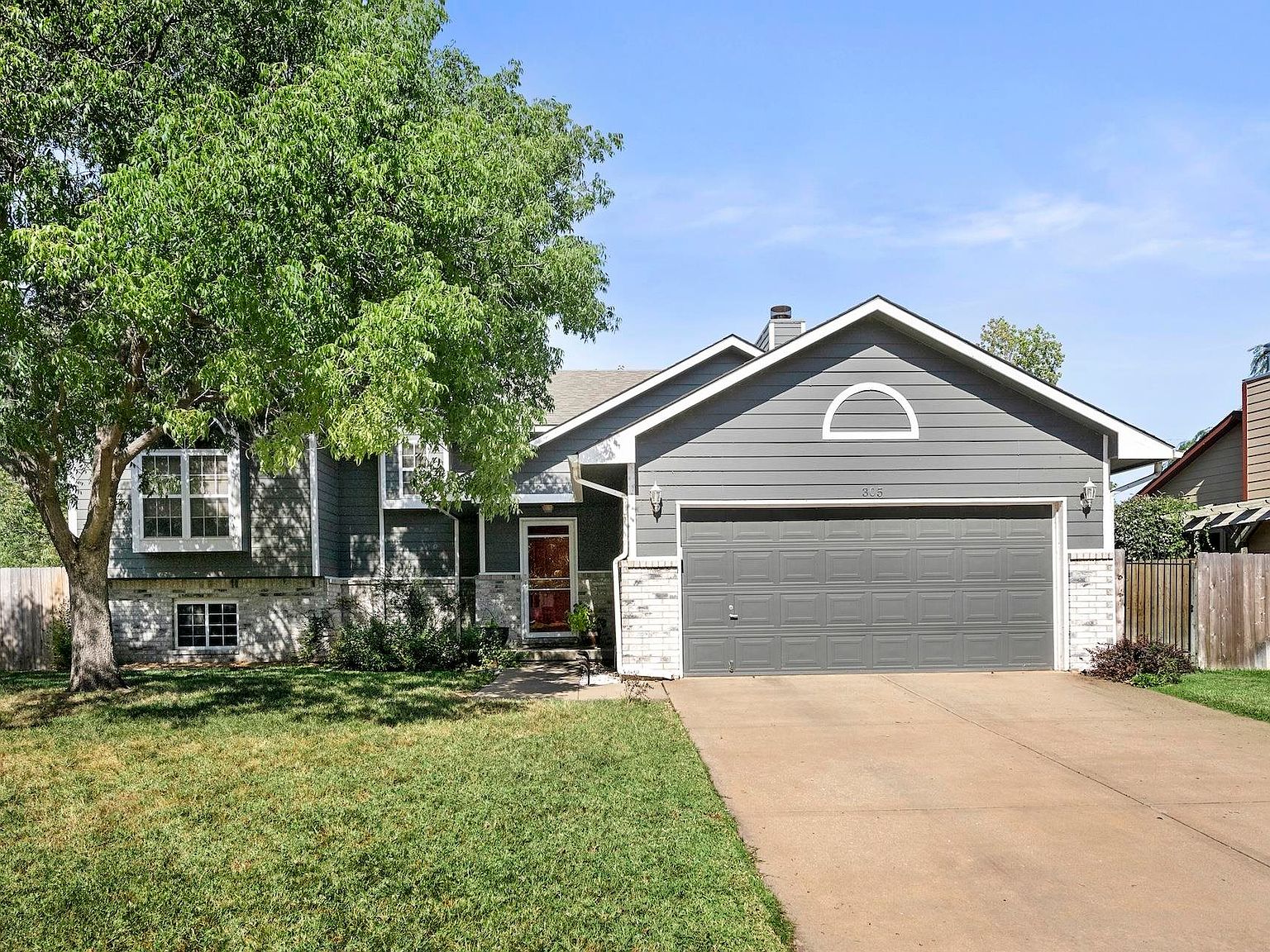 305 S Firefly Ct, Wichita, KS 67235 | Zillow