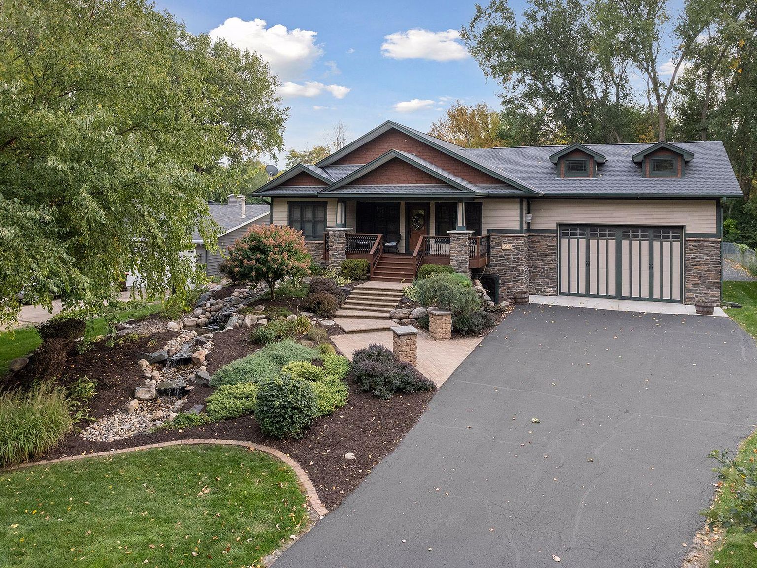 930 County Road C E, Maplewood, MN 55109 | MLS #6453205 | Zillow