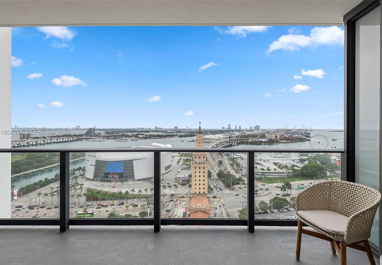 159 NE 6th St #1814, Miami, FL 33132 | MLS #A11934394 | Zillow