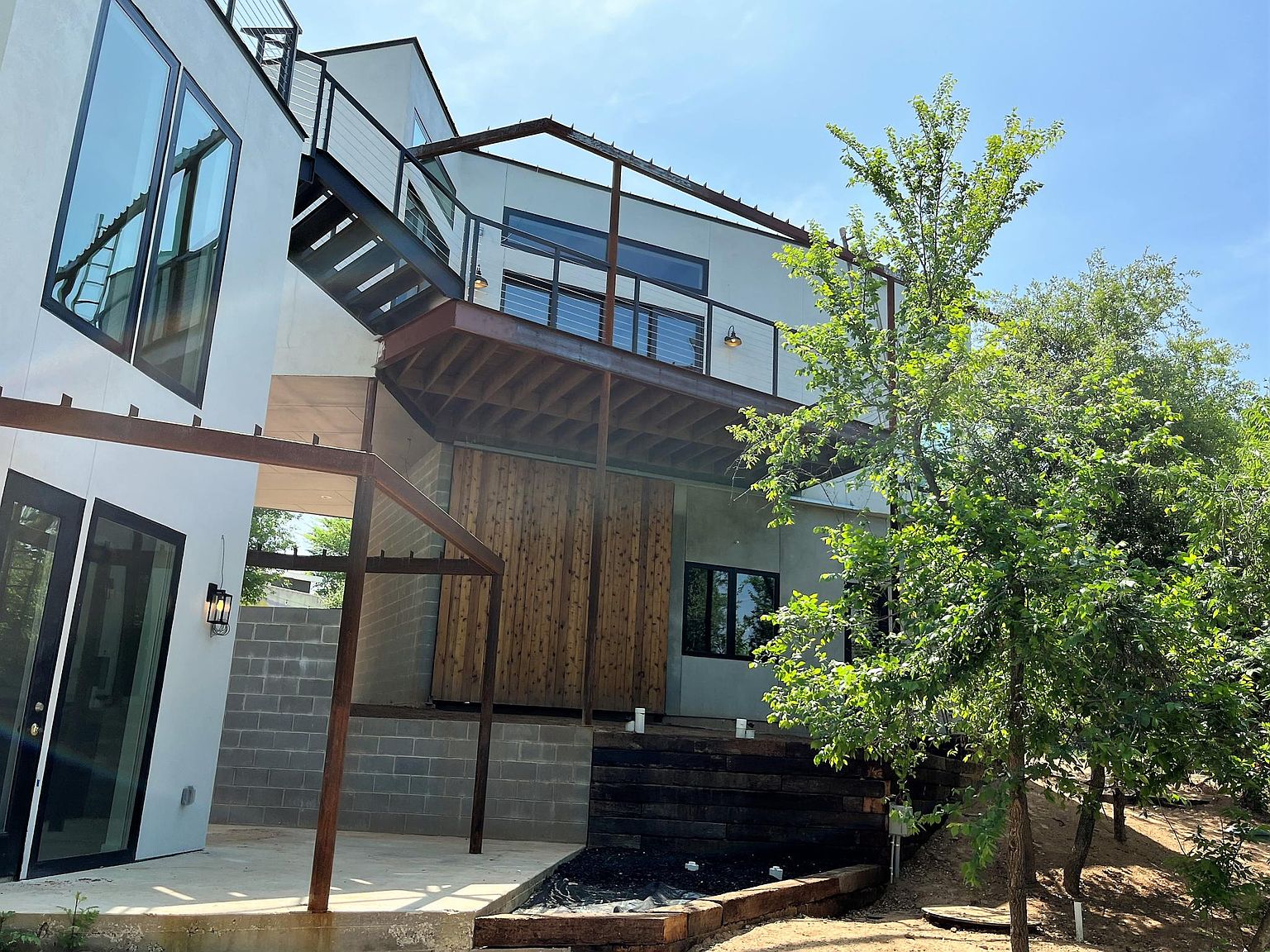 6206A Clovis St, Austin, TX 78741 | Zillow