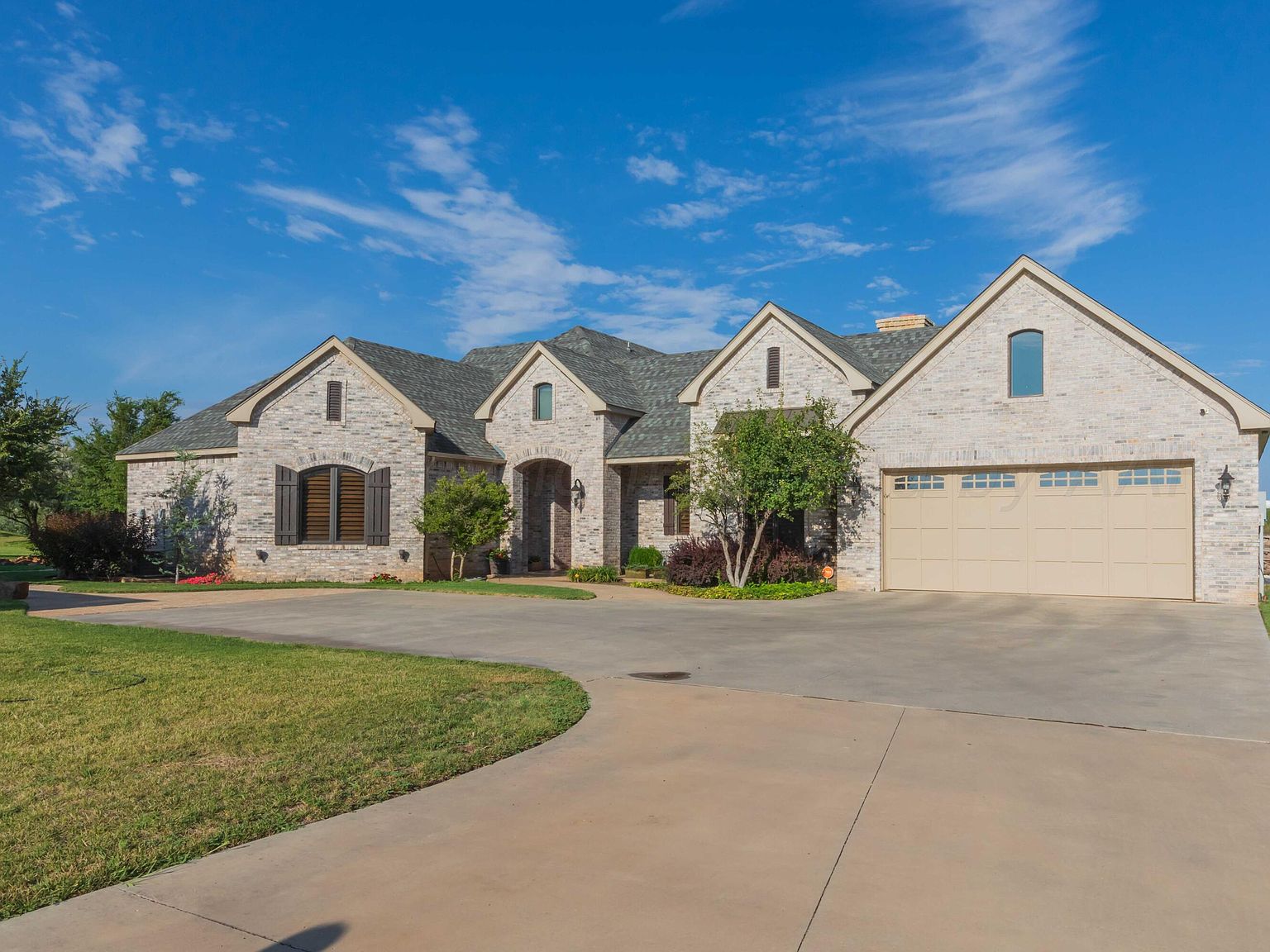 52 Colonial Dr, Amarillo, TX 79124 | MLS #23-6442 | Zillow