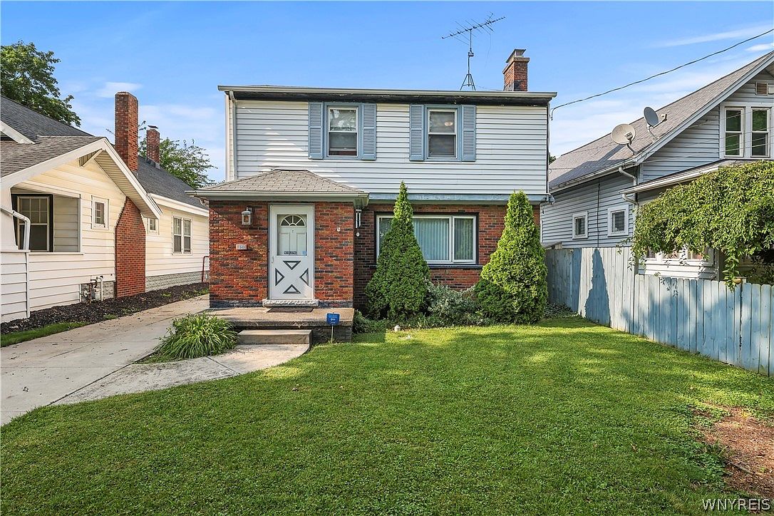 1340 Garrett Ave, Niagara Falls, NY 14305 | MLS #B1554768 | Zillow