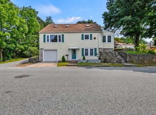 71 Aylsworth Ave, Woonsocket, RI 02895 | MLS #1364614 | Zillow