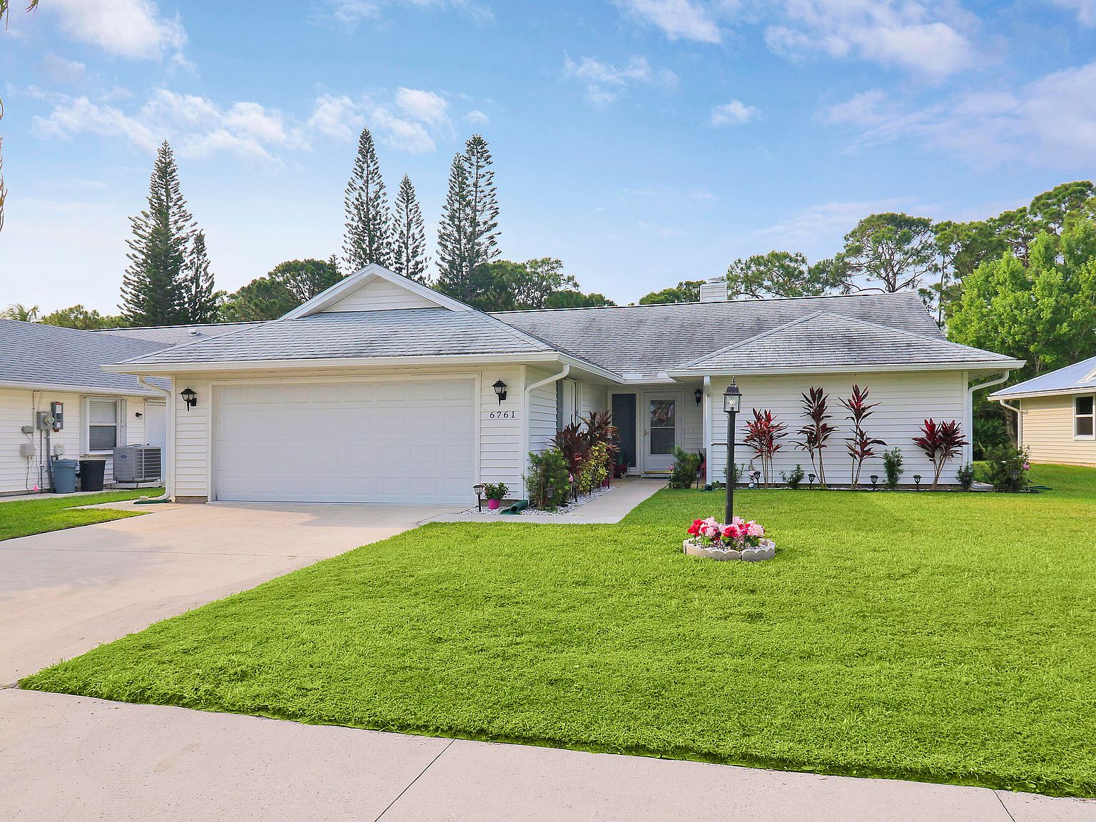 6761 SE Lillian Ct, Stuart, FL 34997 | MLS #RX-10989176 | Zillow