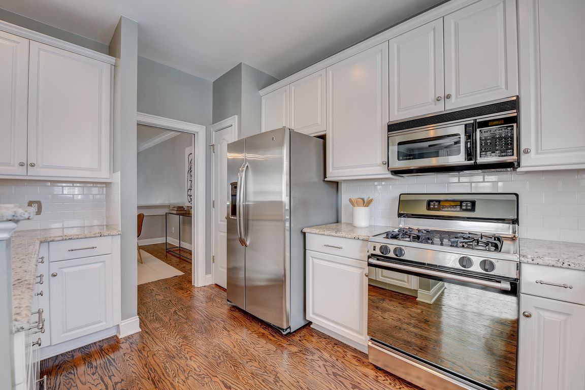 4828 S Hill View Dr, Charlotte, NC 28210 | MLS #4145276 | Zillow