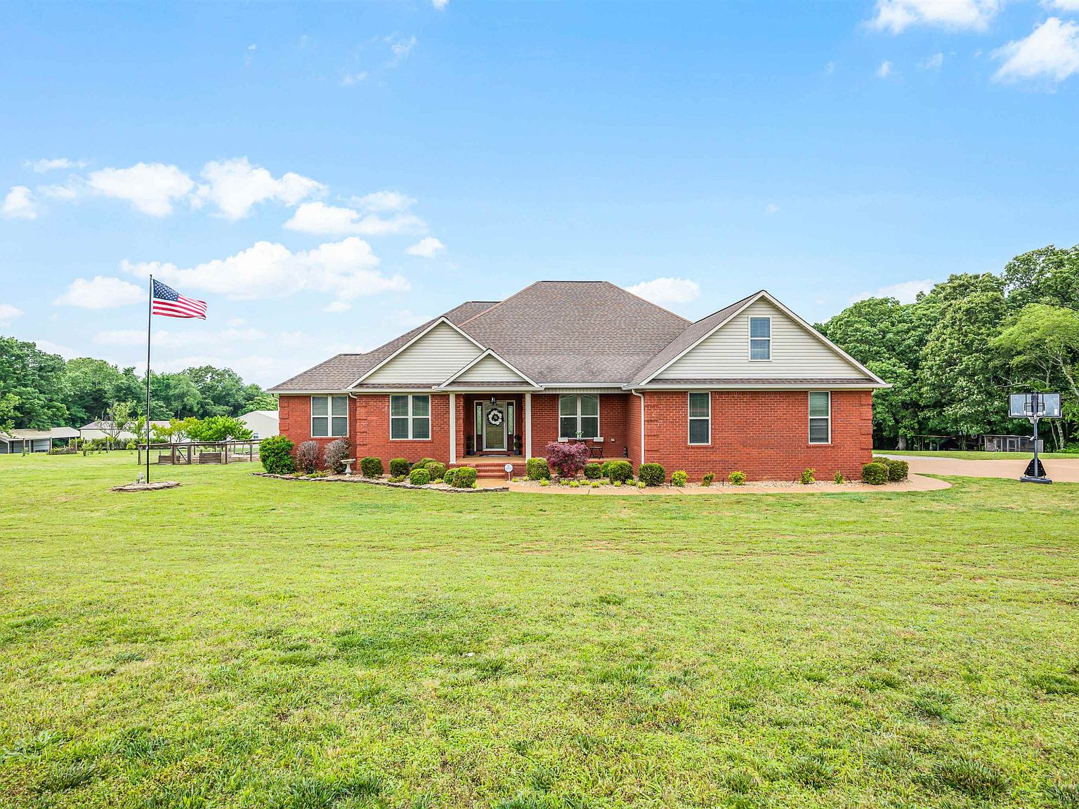 205 Glendale Rd, Henderson, TN 38340 | Zillow