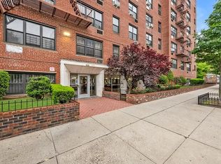 425 E 26th St APT 3L, Brooklyn, NY 11226 | MLS #1666517 | Zillow