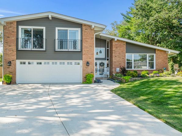 61114 Real Estate - 61114 Homes For Sale | Zillow