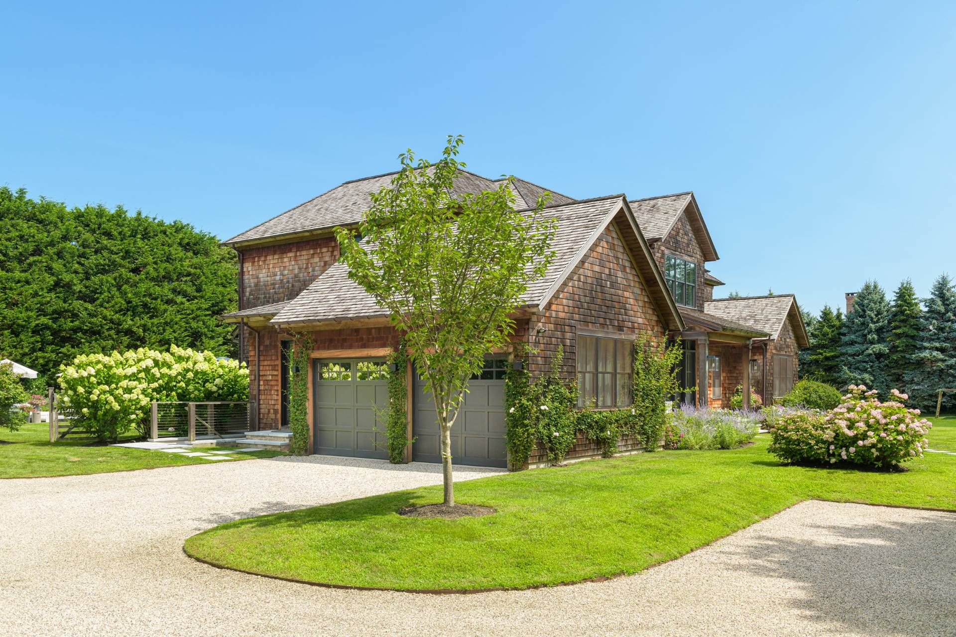 64 Chase Ct, Bridgehampton, NY 11932 | Out East