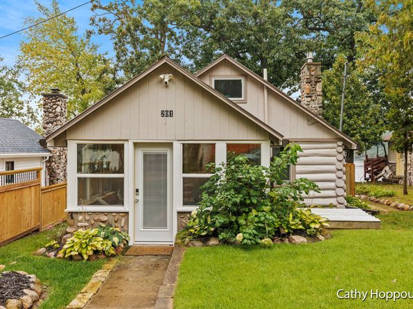 Six Lakes MI Real Estate - Six Lakes MI Homes For Sale | Zillow