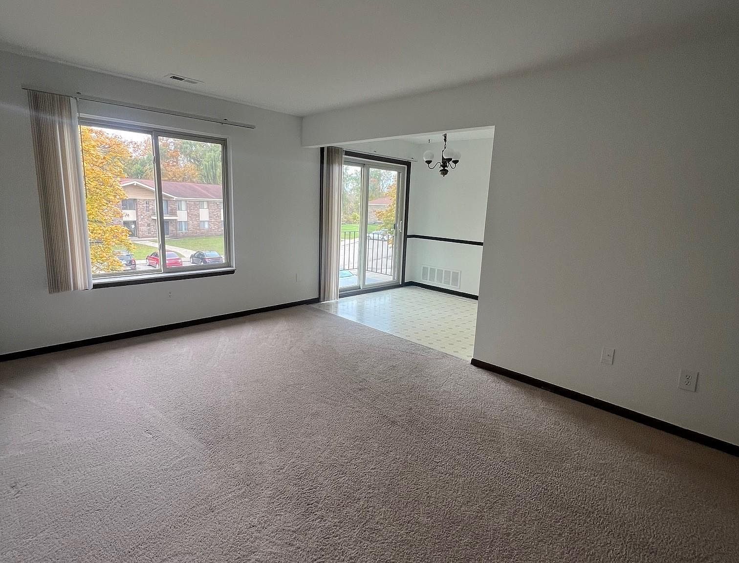 48564 Roma Valley Dr #P22, Utica, MI 48317 | Zillow