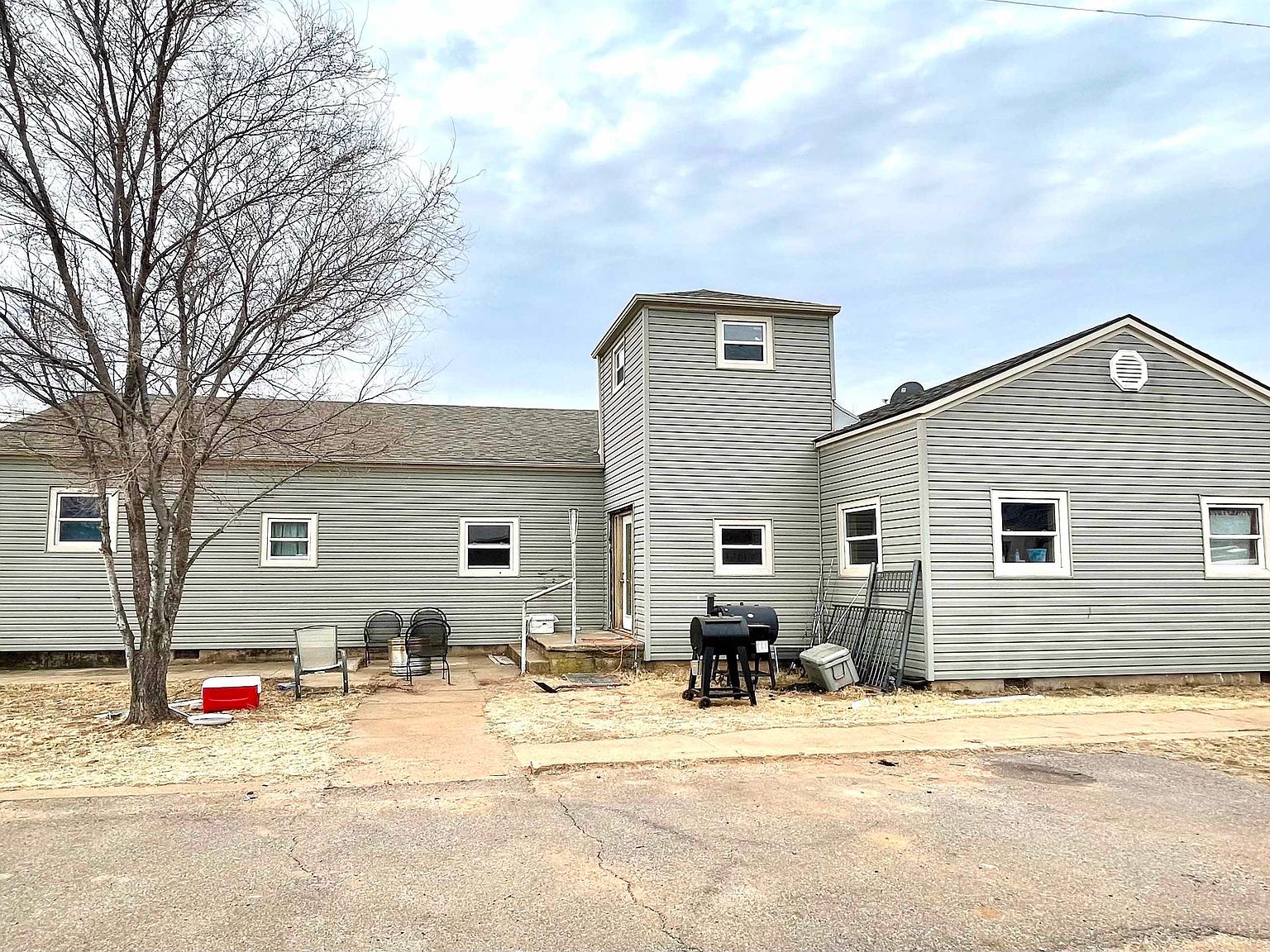 1176 Lasso Ln, Freedom, OK 73842 | MLS #20220320 | Zillow