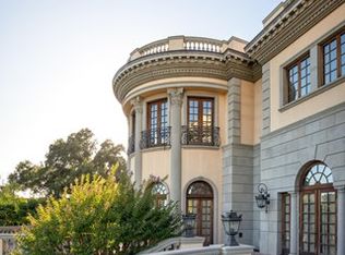 1288 S Oakland Ave, Pasadena, CA 91106 | MLS #P0-820003154 | Zillow