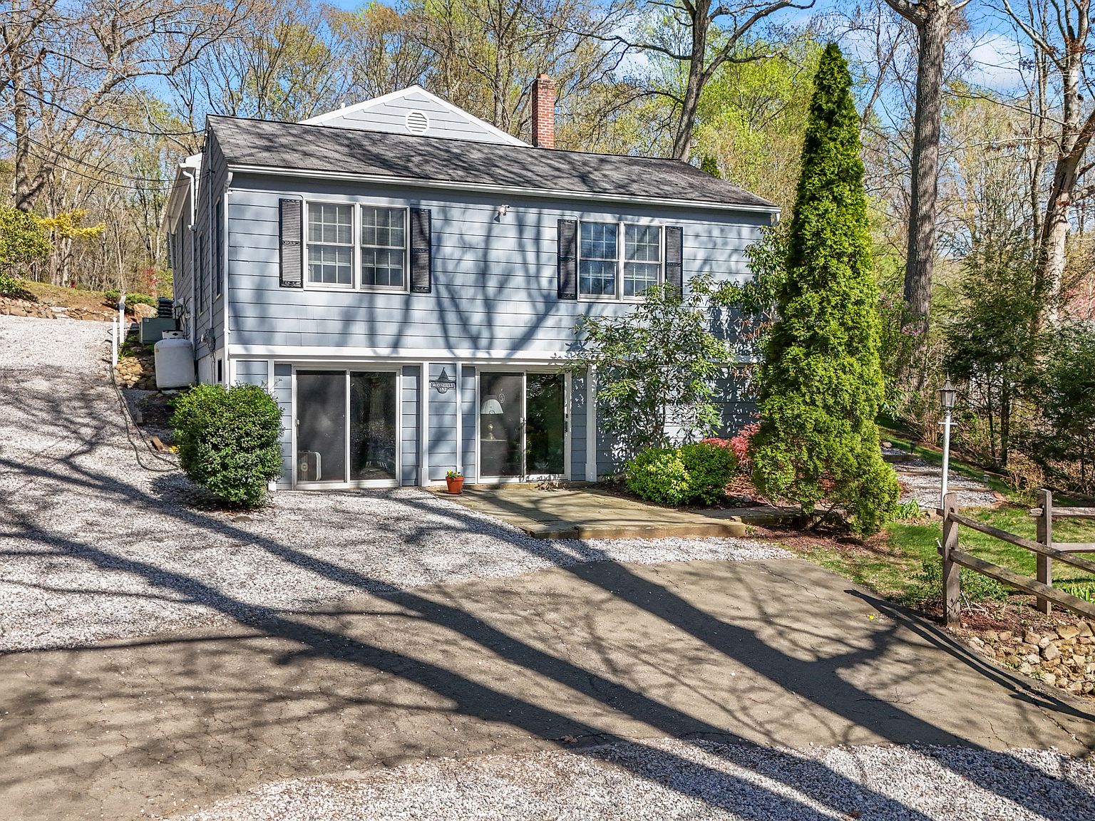 182 Durham Rd, Madison, CT 06443 | MLS #24089989 | Zillow