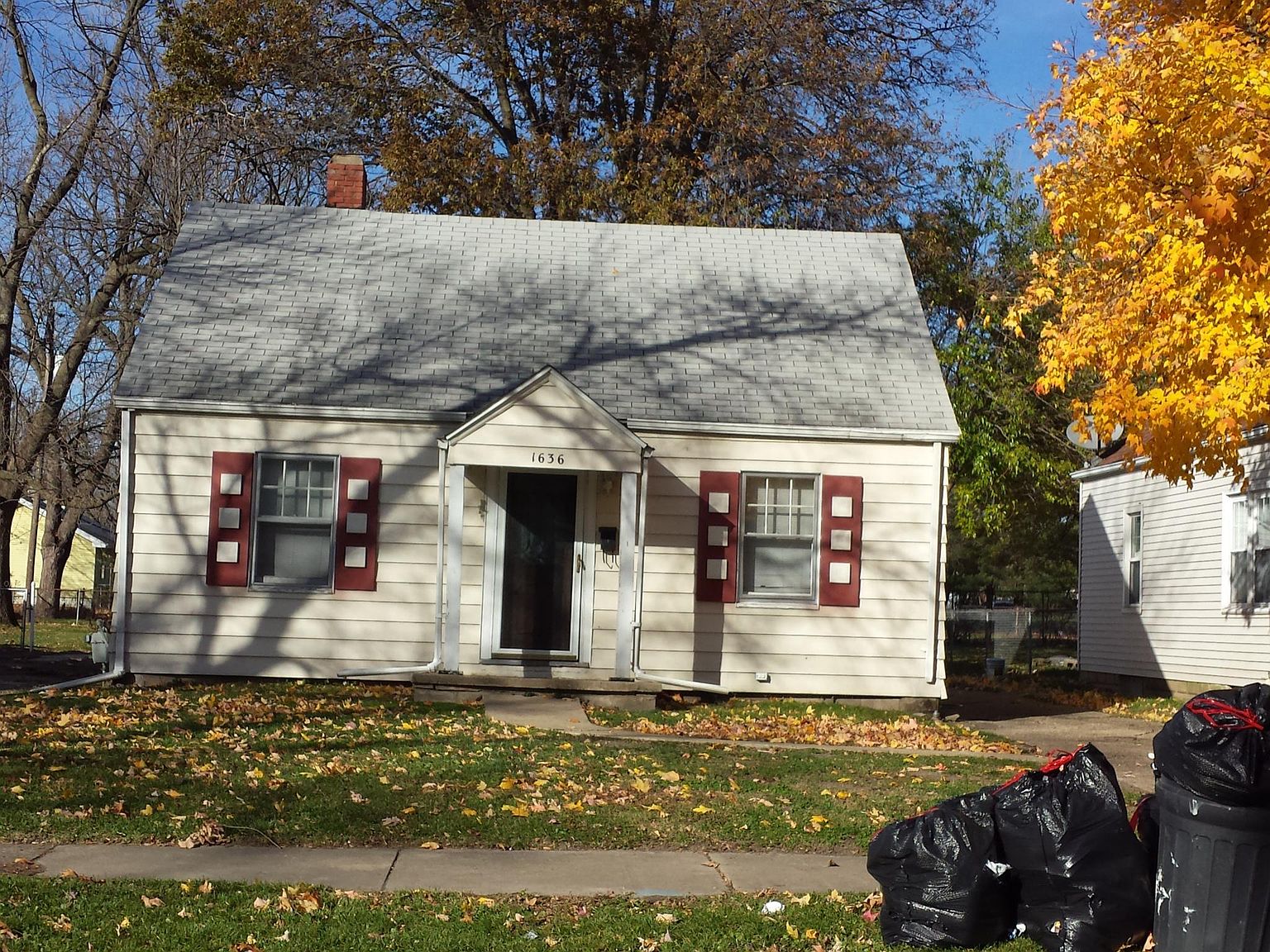 1636 E Moore St, Decatur, IL 62521 | Zillow