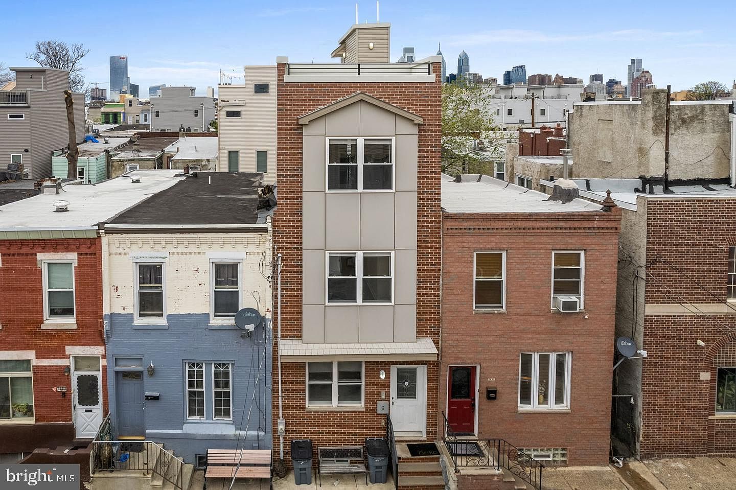 2113 Reed St, Philadelphia, PA 19146 | MLS #PAPH2291334 | Zillow