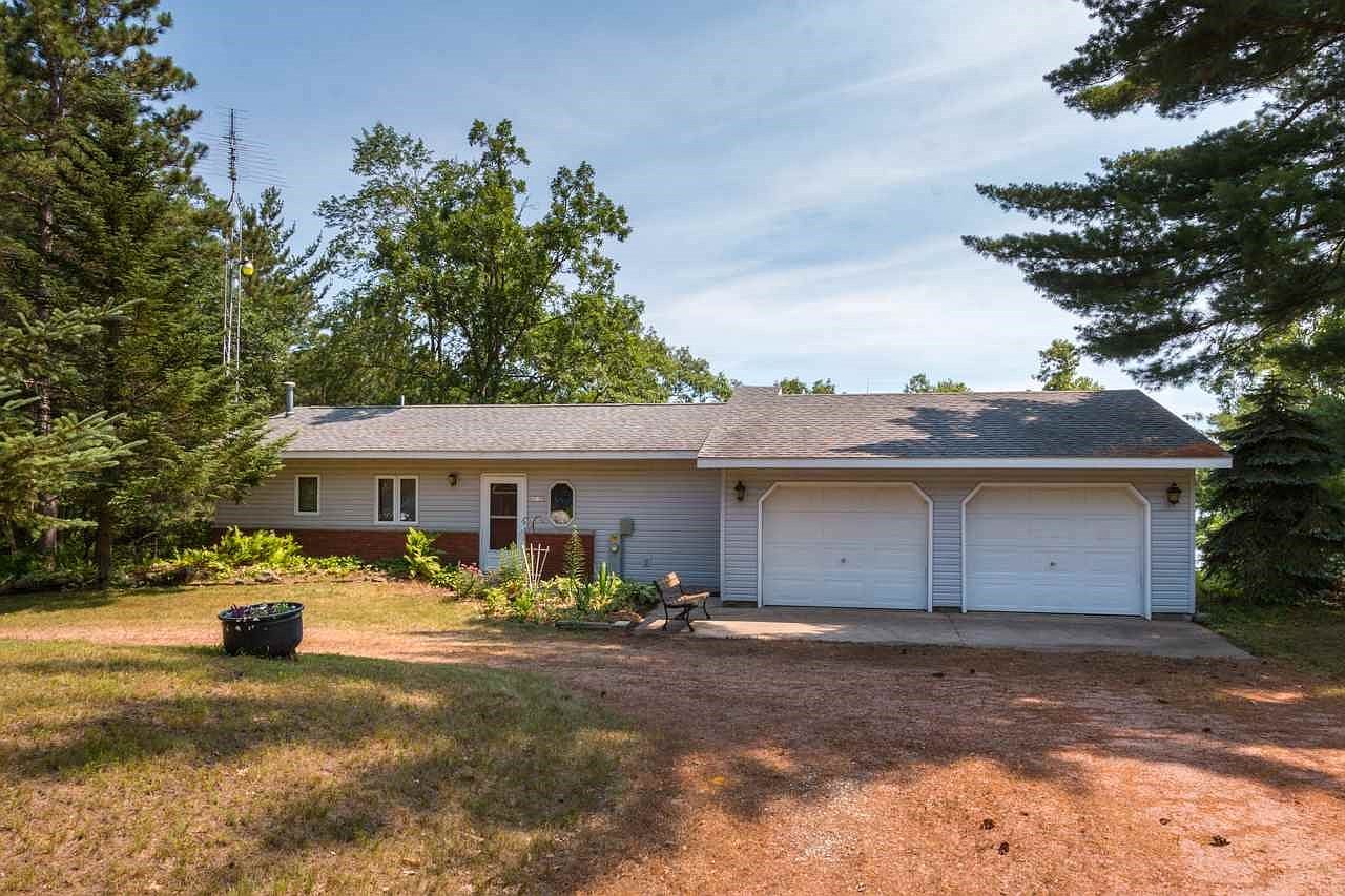 1135 E North Lake St, Hancock, WI 54943 | Zillow