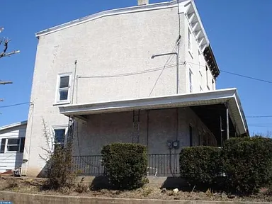 401 Bridge St Mont Clare PA | Zillow