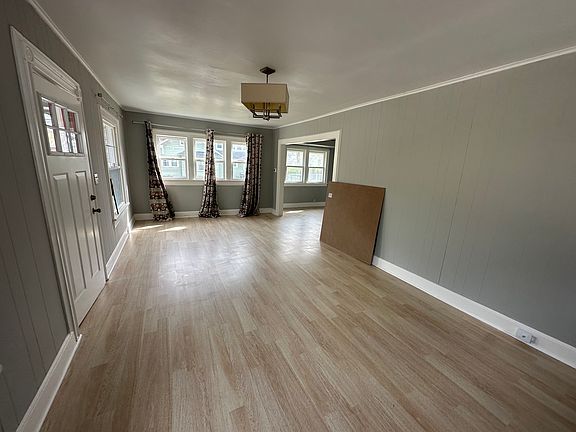 4246 Flora Ave, Kansas City, MO 64110 | Zillow