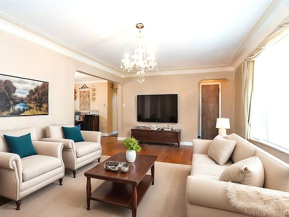 6253 N Karlov Ave, Chicago, IL 60646 | MLS #12136104 | Zillow