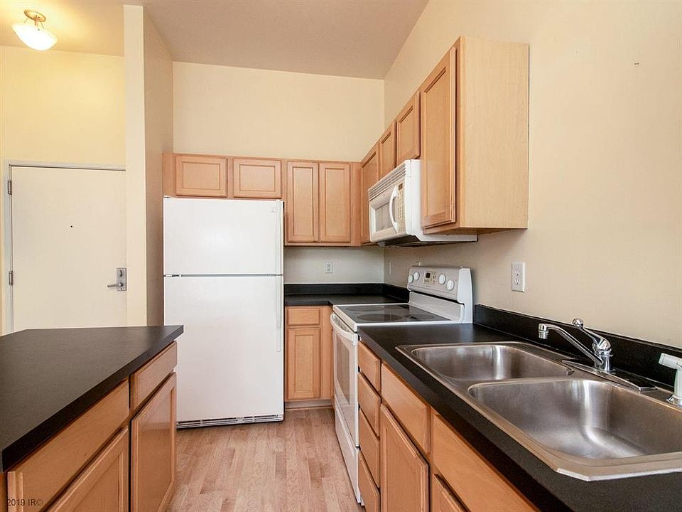 400 E Locust St Des Moines, IA, 50309 - Apartments for Rent | Zillow