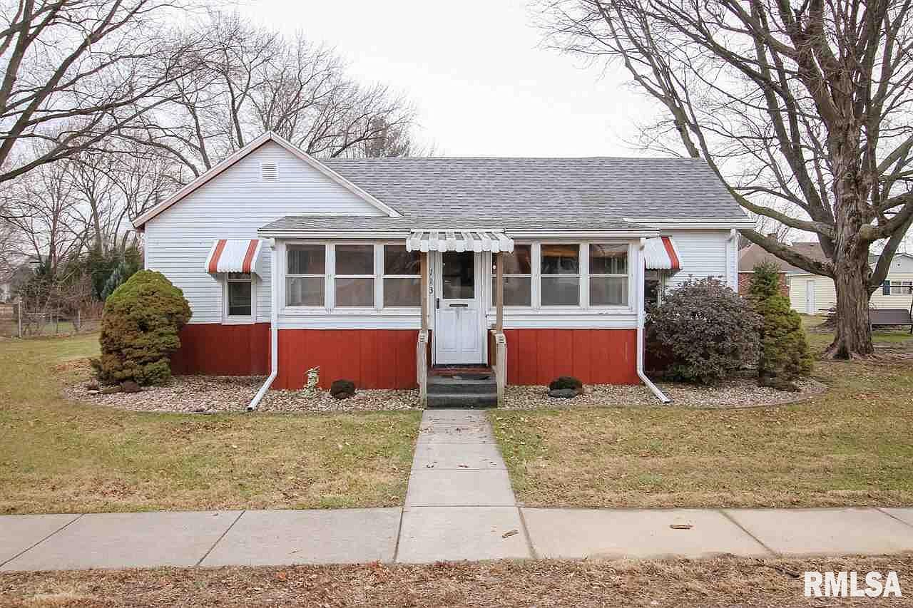 113 W Market St, Emden, IL 62635 | Zillow