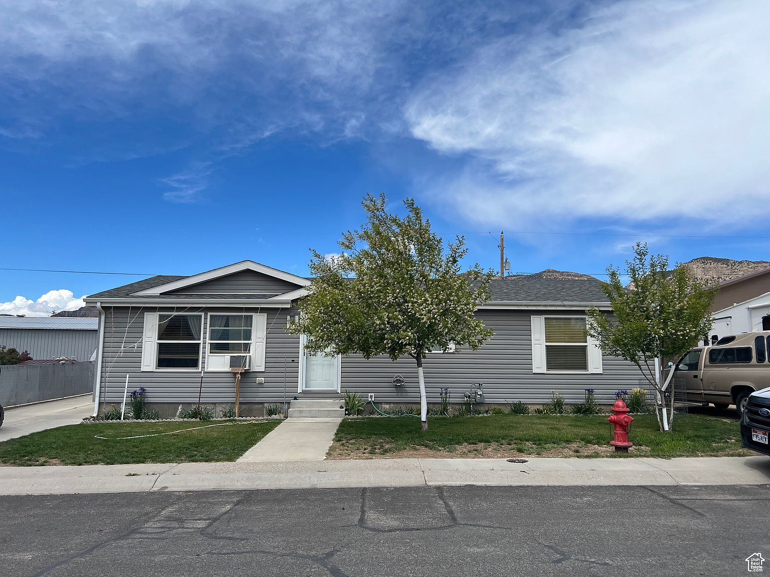 137 S Grassy Trail Dr, East Carbon, UT 84520 | MLS #1998048 | Zillow