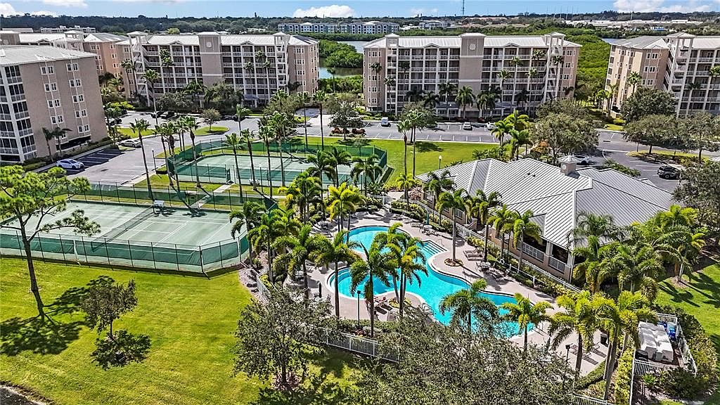 7070 Key Haven Rd APT 305, Seminole, FL 33777 | Zillow