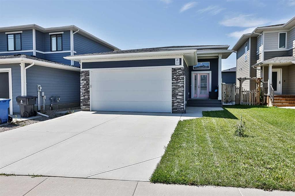526 E Devonia Rd W, Lethbridge, AB T1J 5J7 | MLS #A2254397 | Zillow