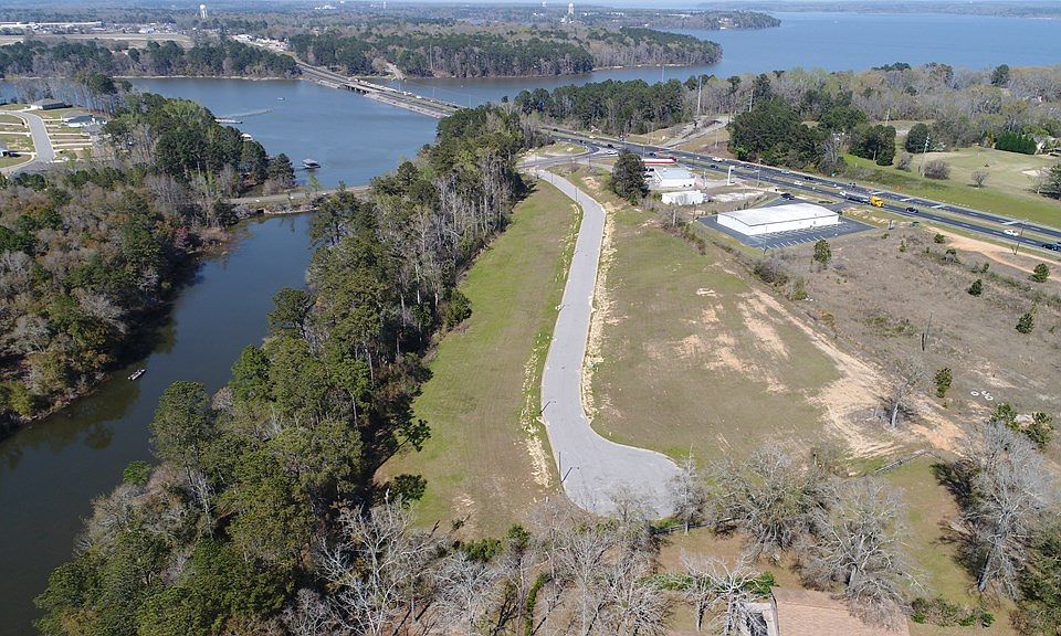 109 Barefoot Byu, Eufaula, AL 36027 | MLS #189493 | Zillow