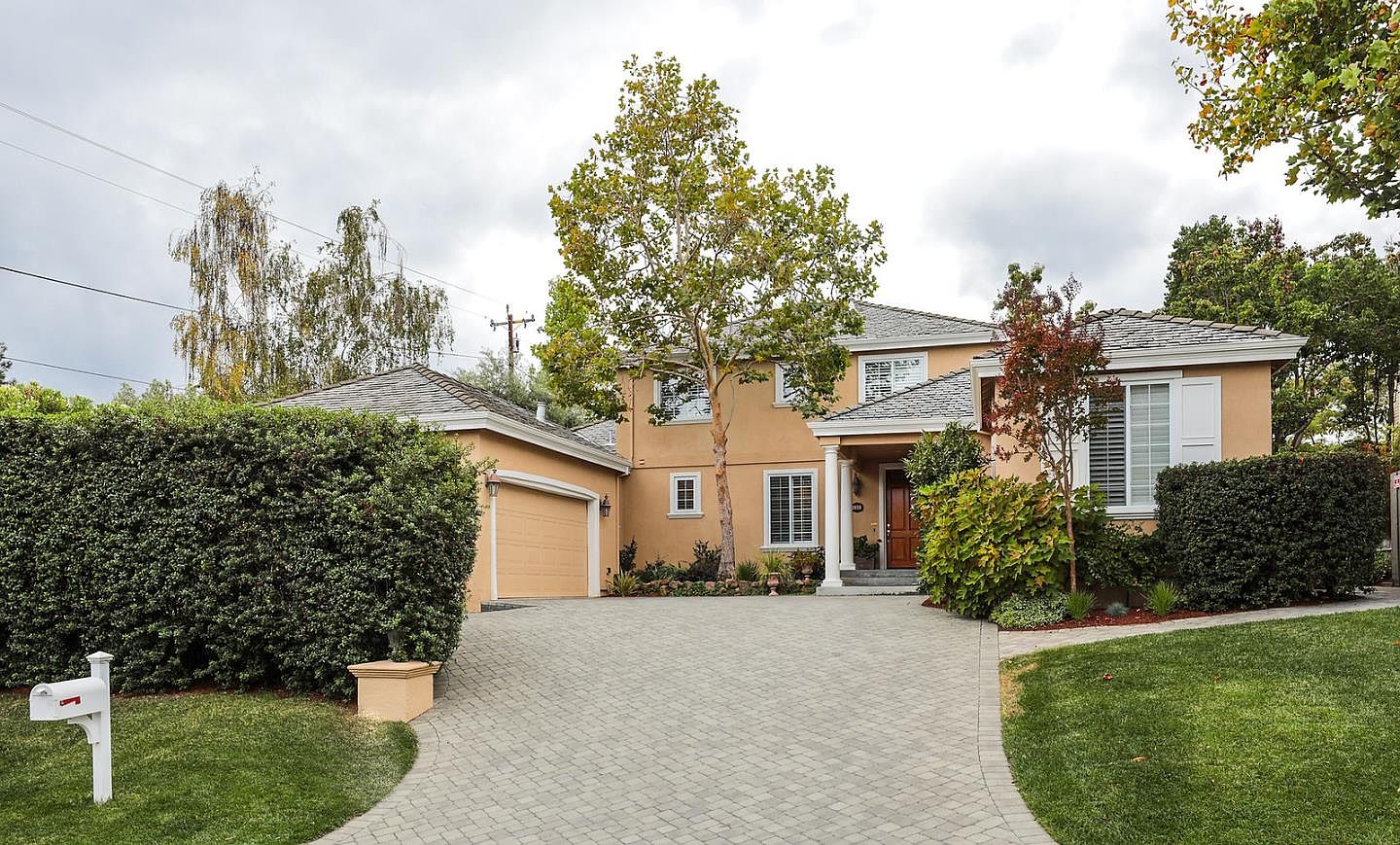 1898 Robles Ranch Rd, Los Altos, CA 94024 | Zillow