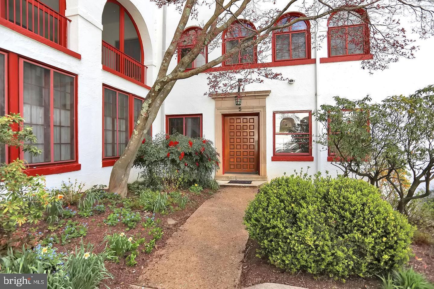 230 Stony Run Ln #5E, Baltimore, MD 21210 | Zillow