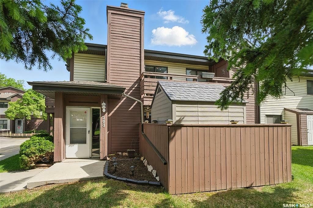 443 Pendygrasse Rd #203, Saskatoon, SK S7M 5C1 | Zillow