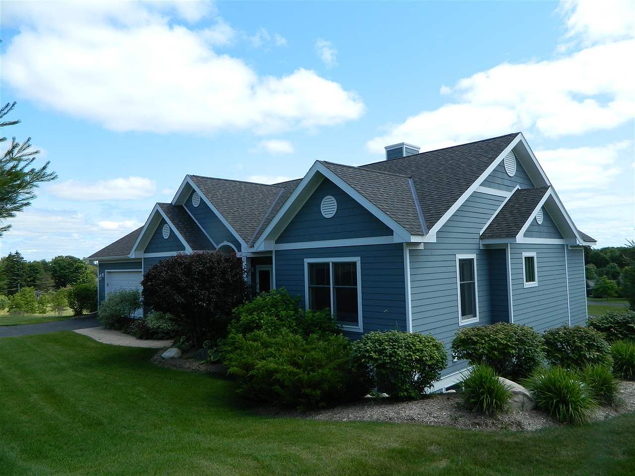 4149 Perry Ln, Harbor Springs, MI 49740 | Zillow