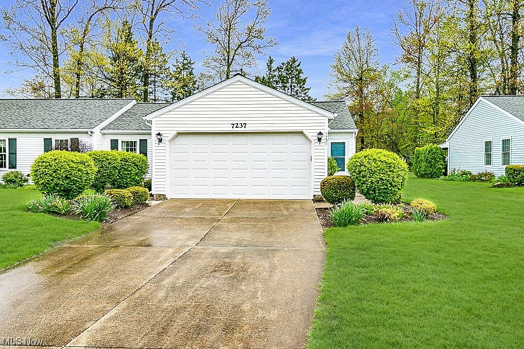 7237 Bellflower Rd, Mentor, OH 44060 | Zillow