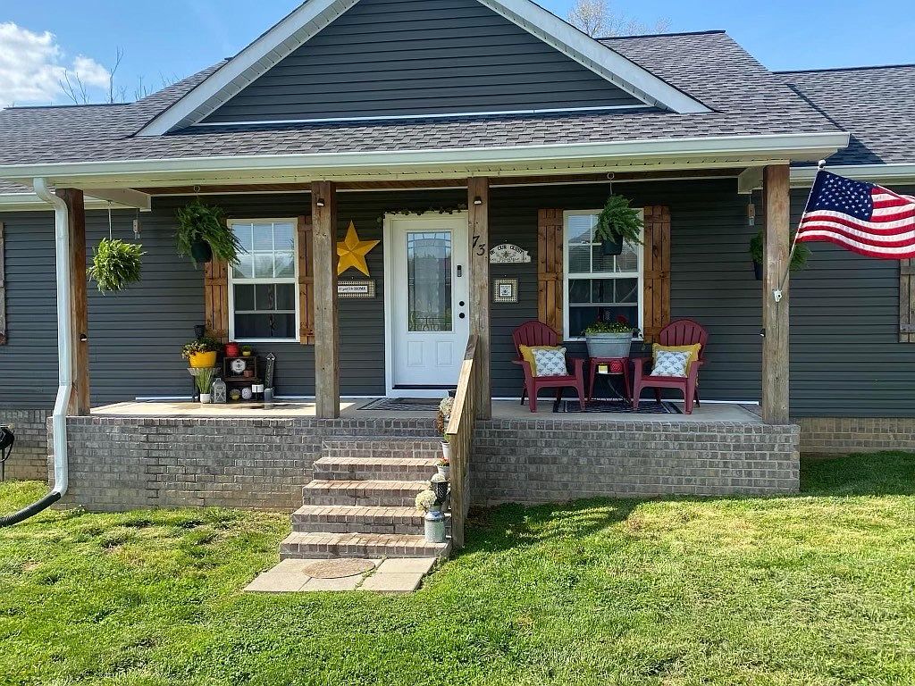73 Hayden Drake Dr, Lafayette, TN 37083 | Zillow
