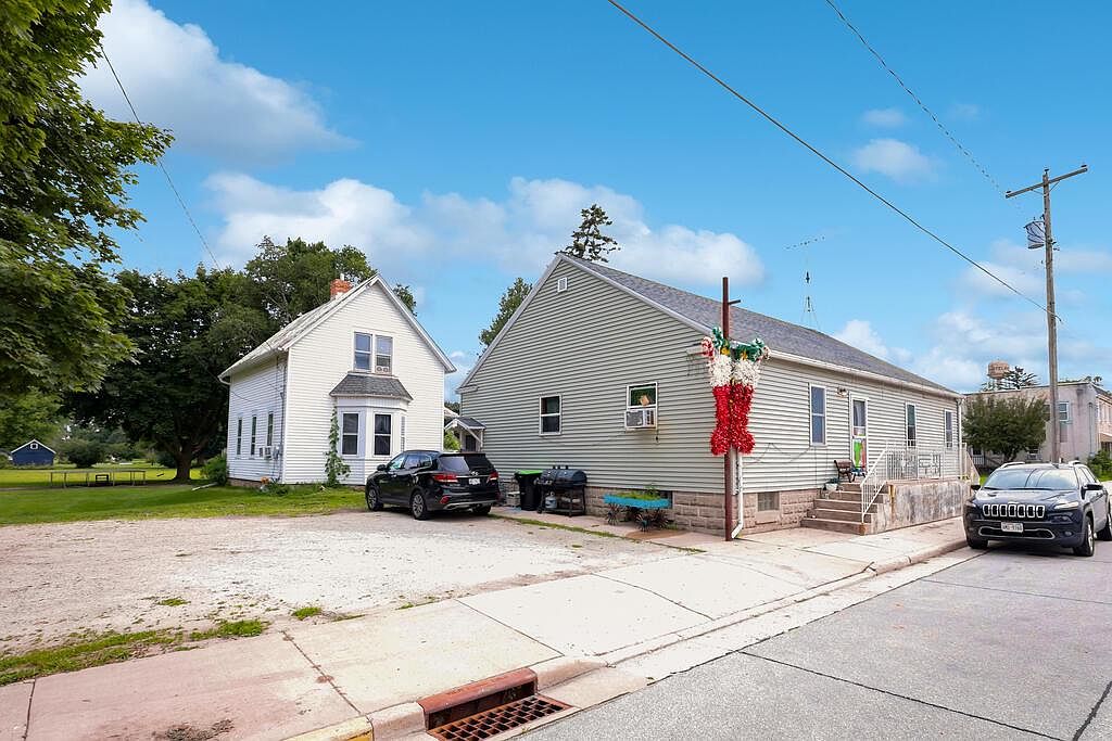 218 East Menasha AVENUE #216, Whitelaw, WI 54247 | Zillow