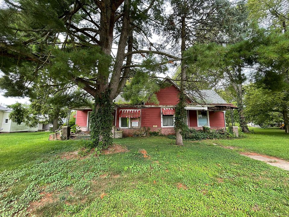 404 S State St, Ridge Farm, IL 61870 | MLS #11863136 | Zillow